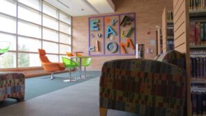 10 Best Children's Libraries with Play Areas 2024