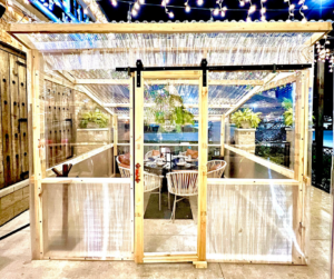 19 Unique Igloo Dining Experiences Turn a Meal Into a Magical Memory