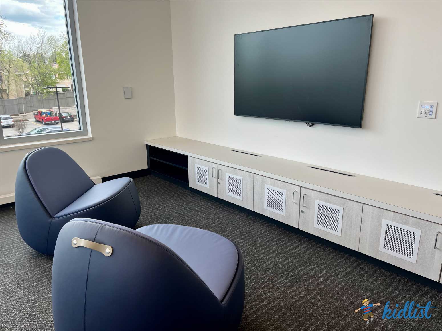 New Lombard Library! Photos of Helen Plum Library