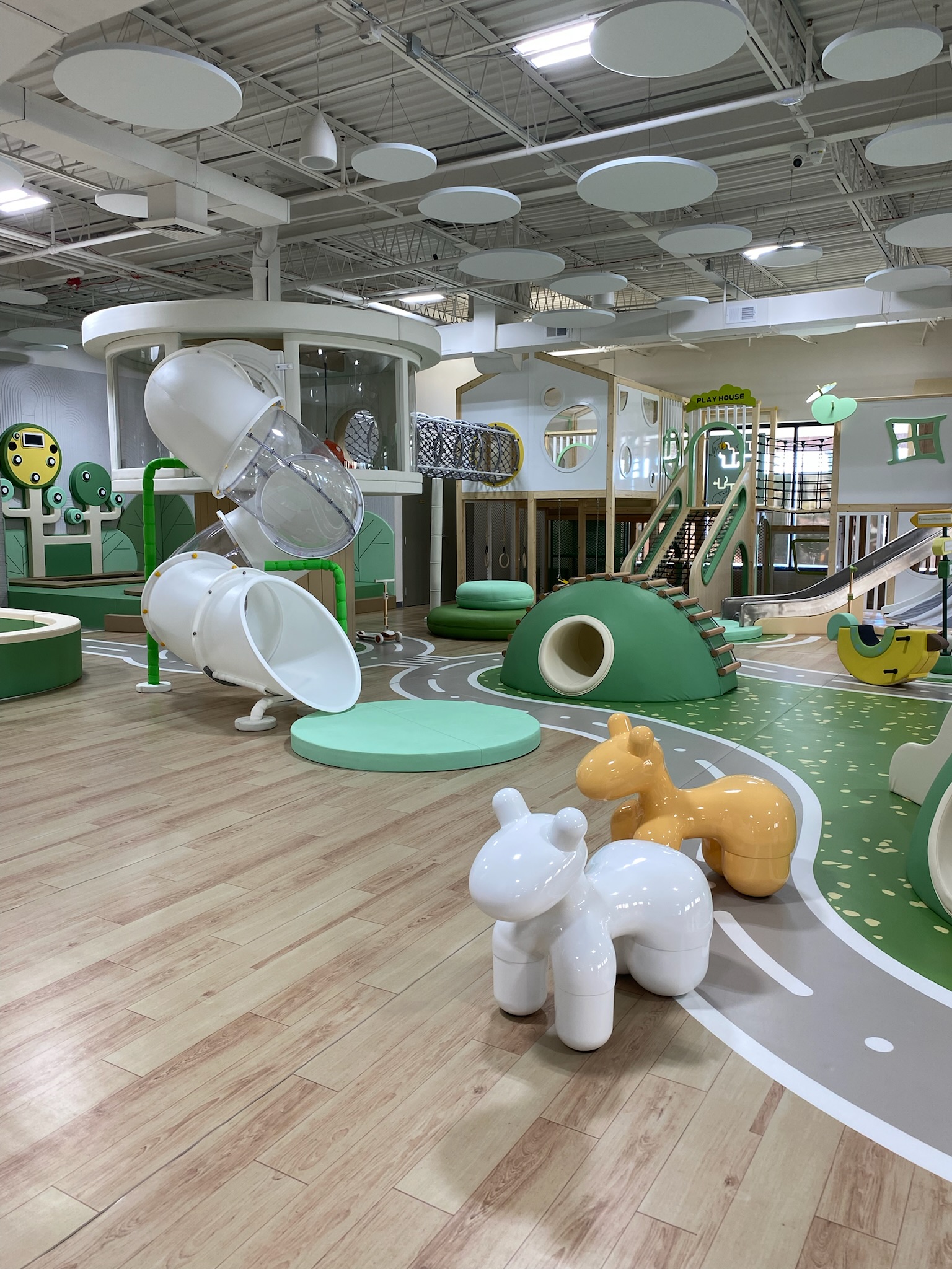New! Playroom Cafe Social in Hoffman Estates