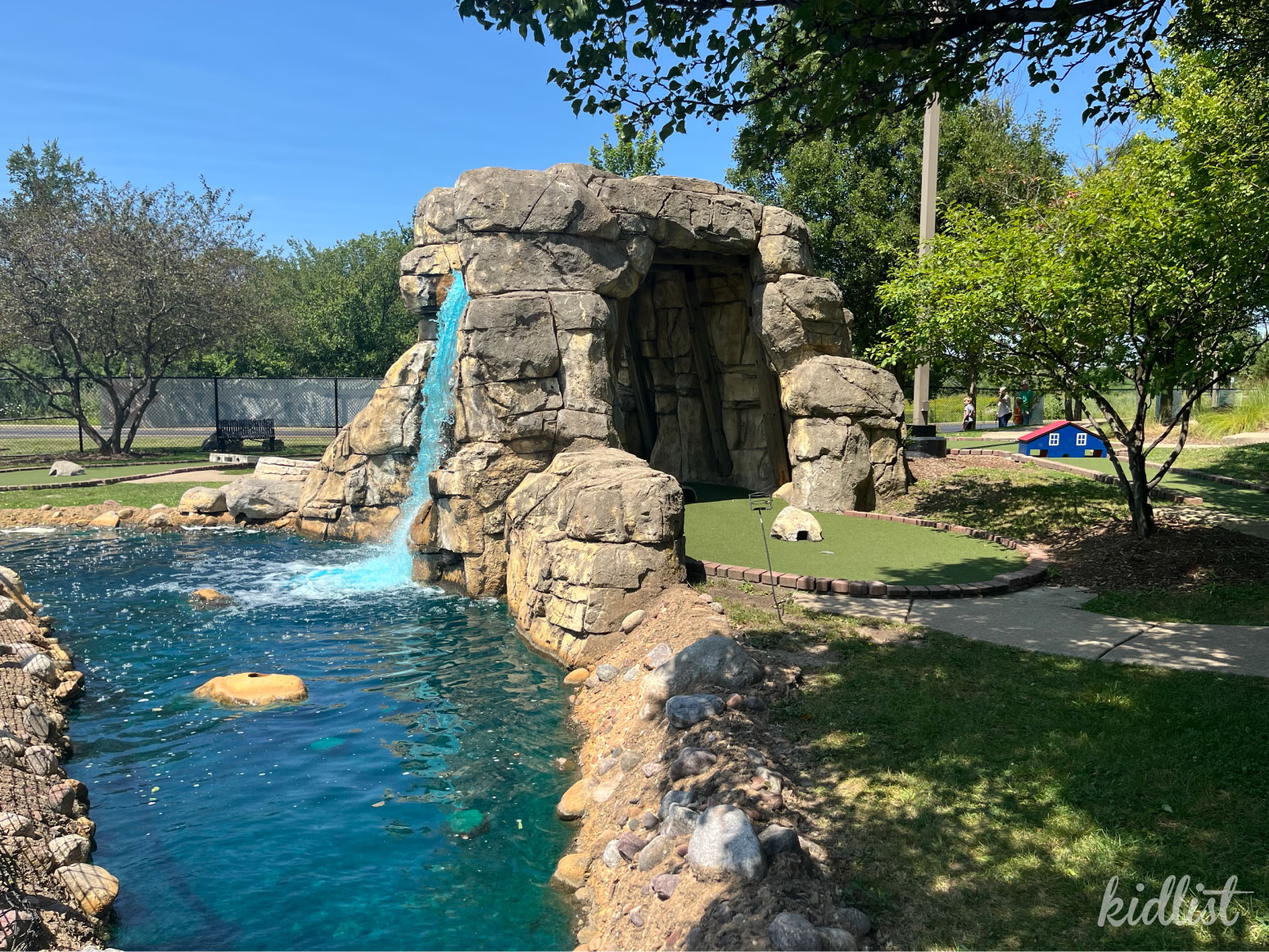 Mini Golf Chicago: 28 of the Coolest Indoor and Outdoor Courses in ...