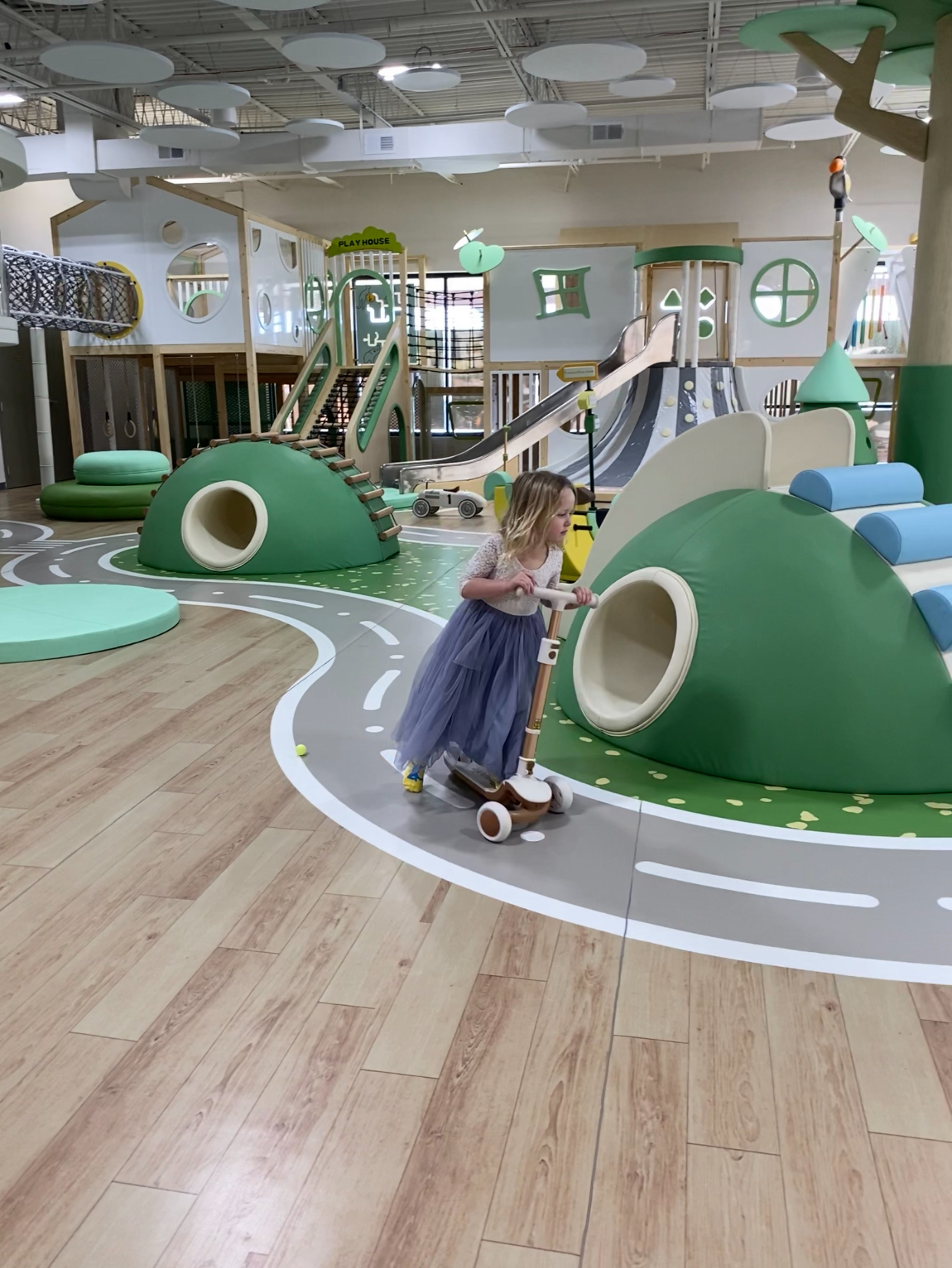 New! Playroom Cafe Social in Hoffman Estates