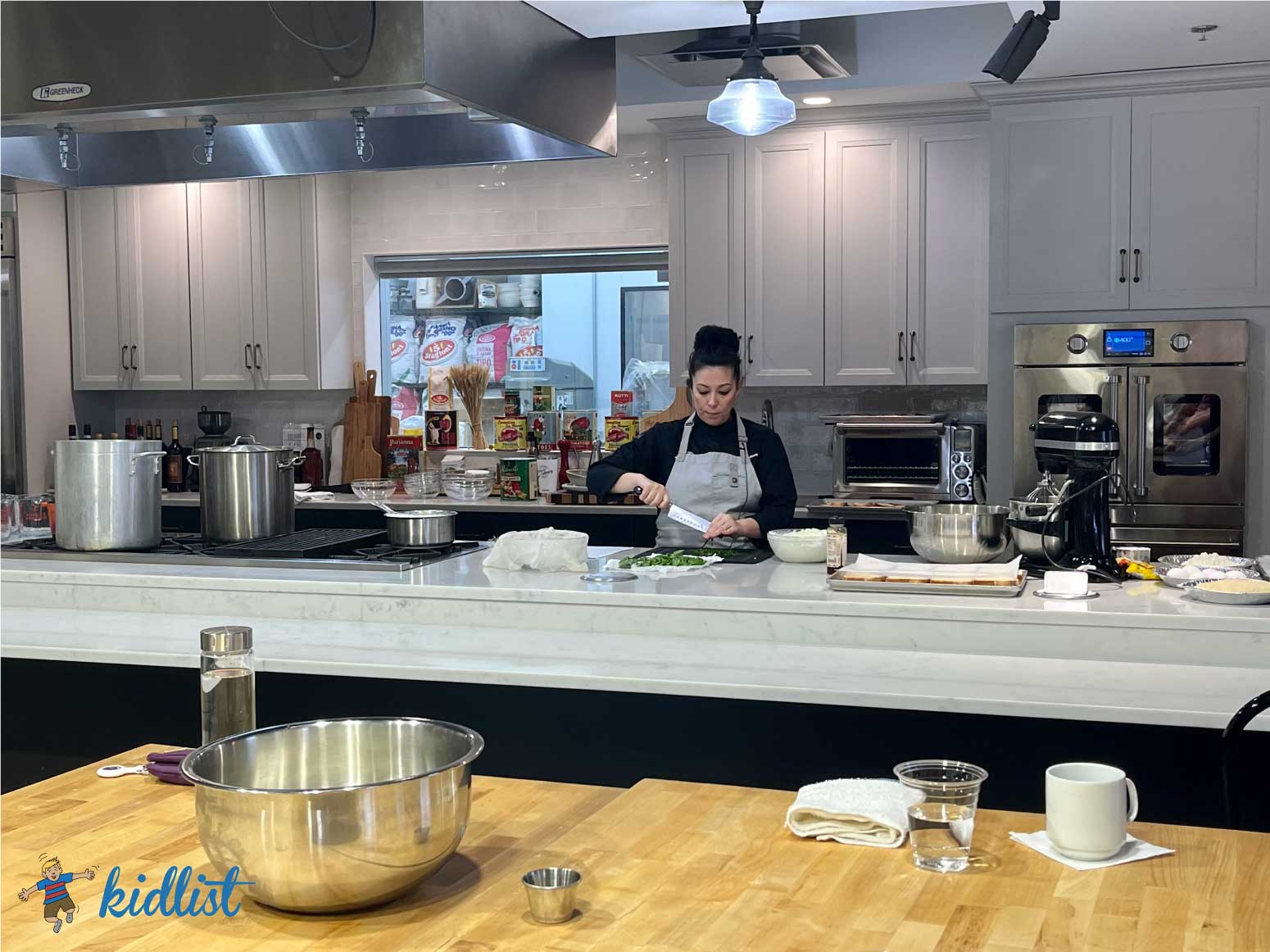 15 Hands-On Kids Cooking Classes in Chicago and the Suburbs