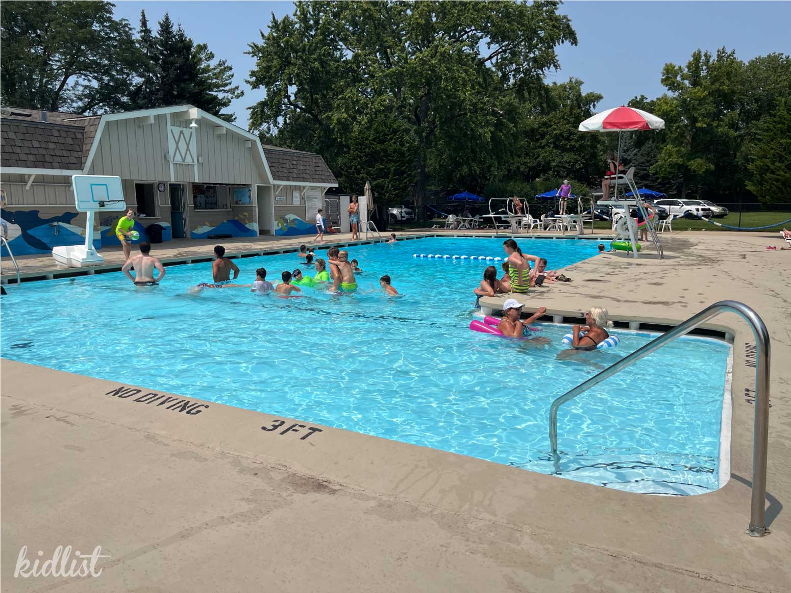 40 Outdoor Pools with Day Passes in Chicagoland