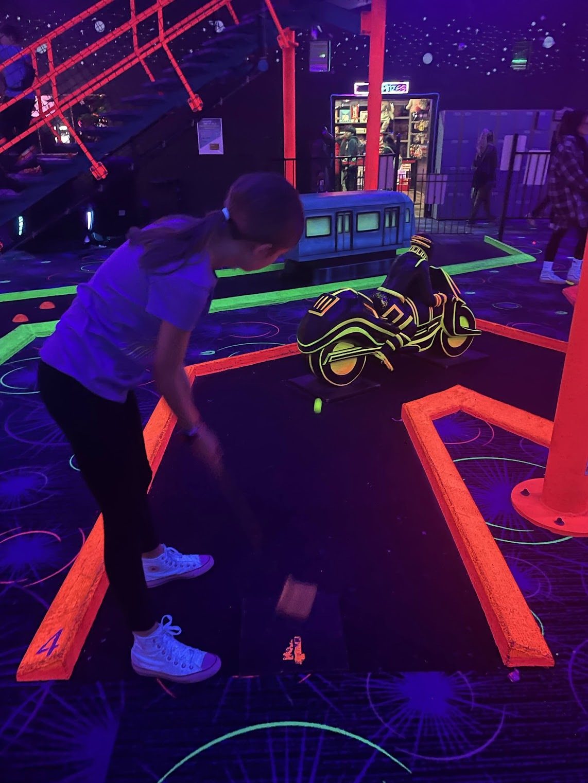 Mini Golf Chicago: 28 of the Coolest Indoor and Outdoor Courses in ...